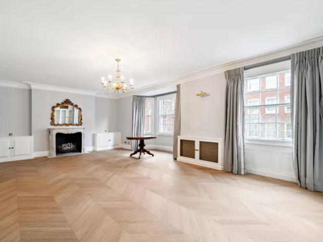 Apartment at Brown Street, City of Westminster