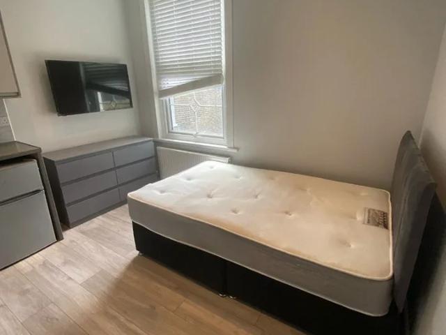 Apartment at Brownhill Road, Greater London