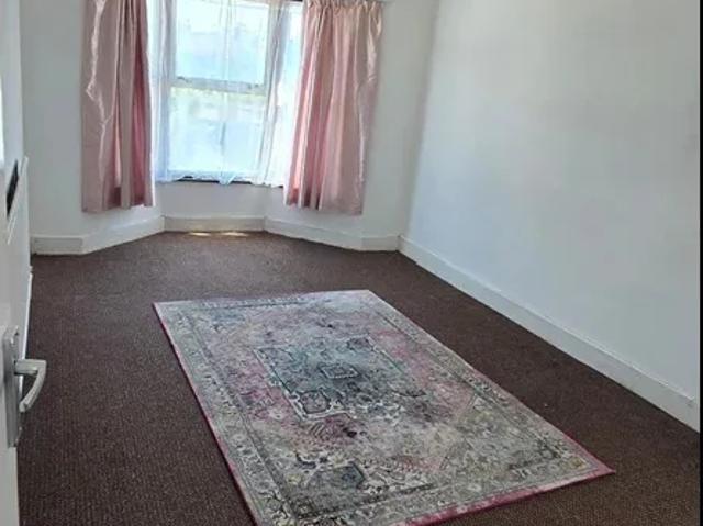 Apartment at Browning Road, Greater London