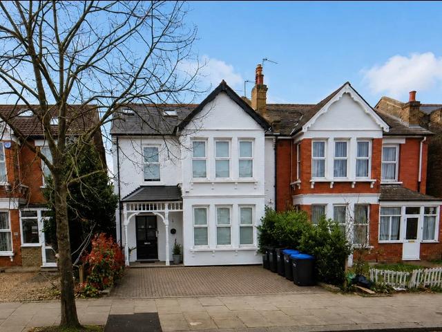 Apartment at Brownlow Road, Greater London