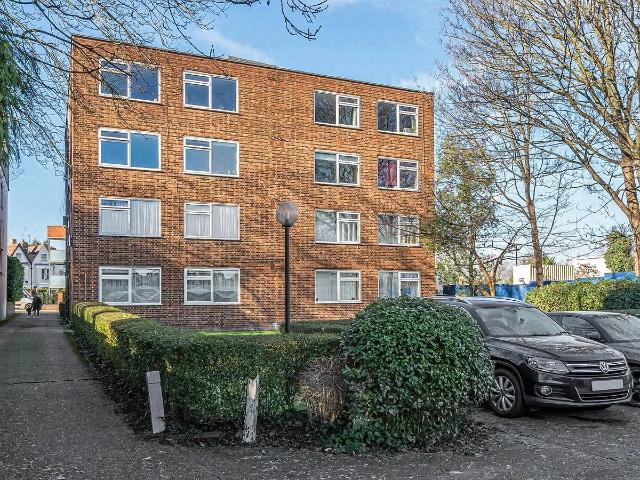 Apartment at Brownlow Road, Greater London