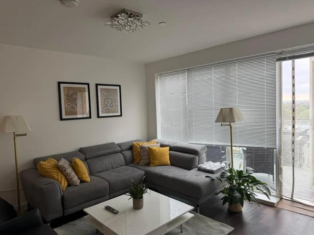 Apartment at Brownlow Road, Greater London