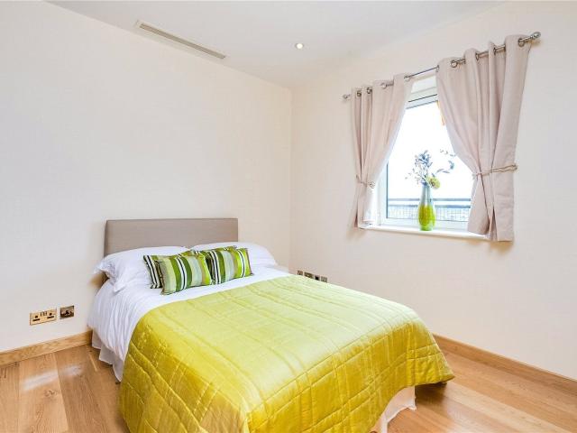 Apartment at Buckingham Palace Road, City of Westminster