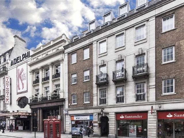 Apartment at Bull Inn Court, City of Westminster