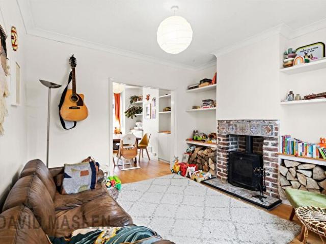 Apartment at Buller Road, Brighton