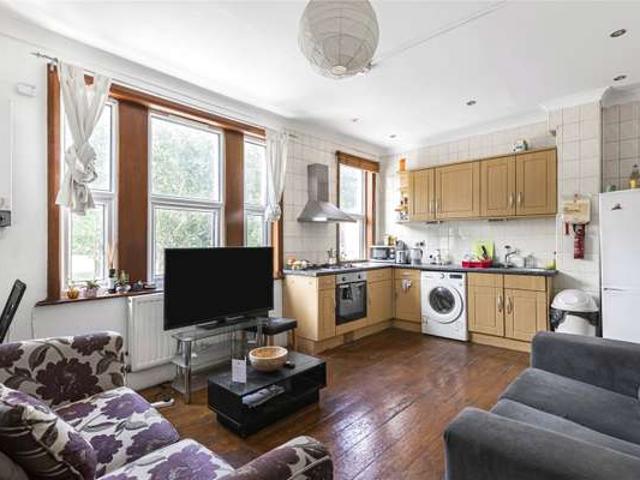 Apartment at Burdett Road, Greater London