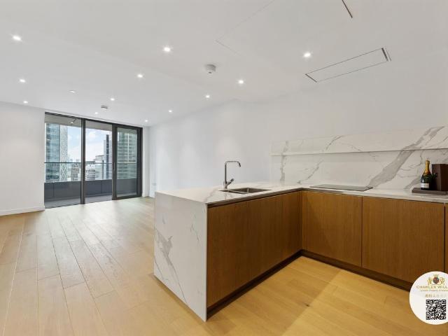 Apartment at Burdett Road, Greater London