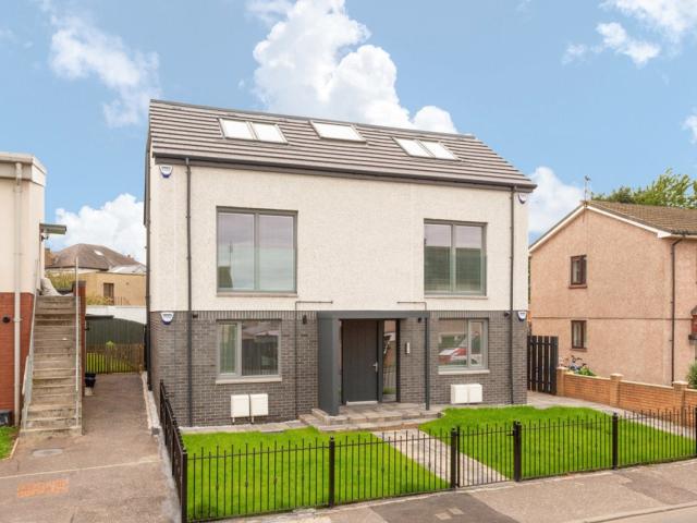 Apartment at Burdiehouse Terrace, City of Edinburgh