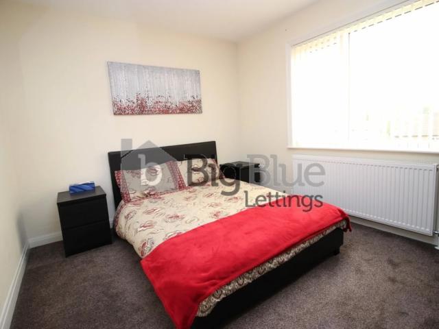 Apartment at Burley Hill Drive, Leeds