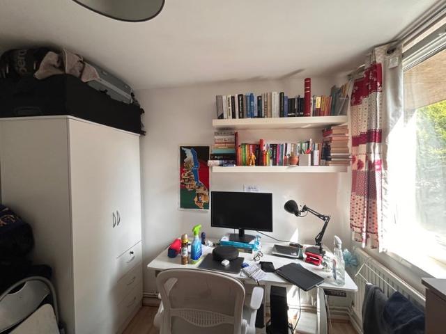 Apartment at Burlington Close, City of Westminster