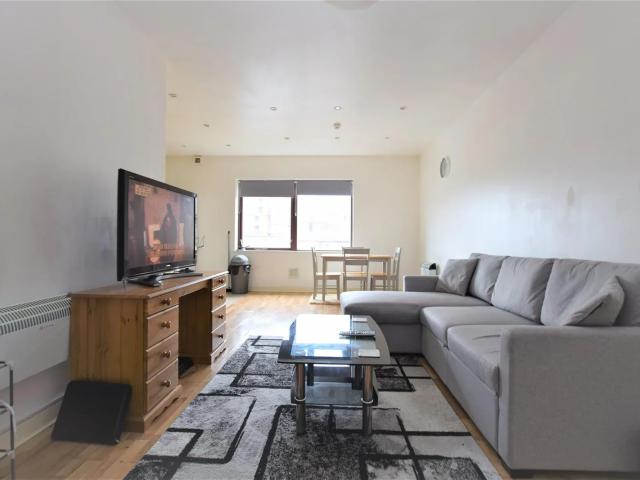 Apartment at Burnell Road, Greater London
