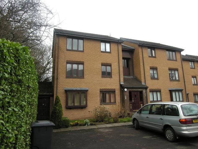 Apartment at Burnfield Gardens, Giffnock