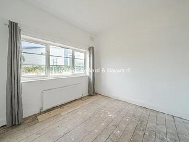 Apartment at Burnham Road, Dartford