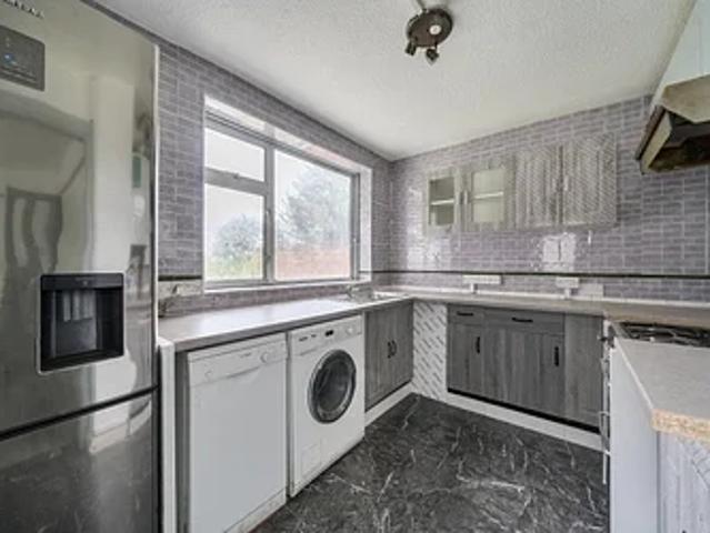 Apartment at Burnt Ash Hill, Greater London