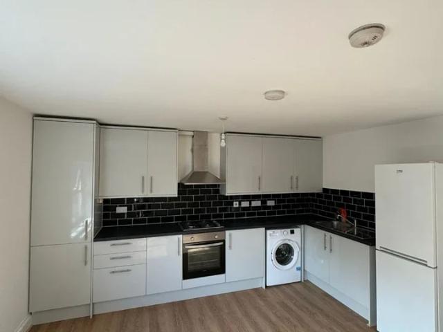 Apartment at Burnt Ash Hill, Greater London
