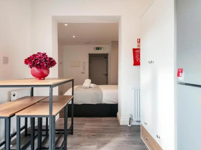 Apartment at Burnthwaite Road, Greater London