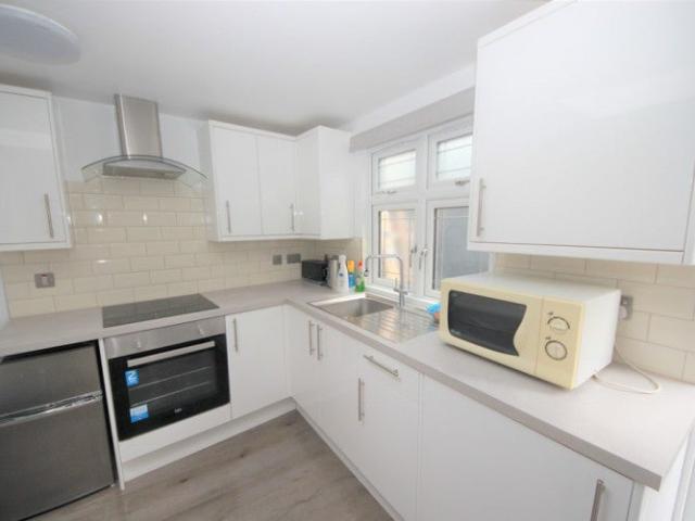 Apartment at Bush Grove, Greater London