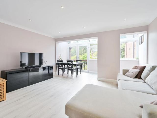 Apartment at Bywater Place, Greater London