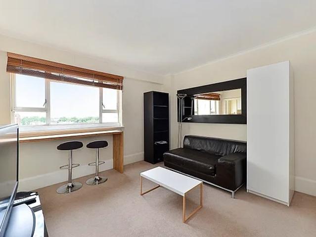 Apartment at Bywater Street, Greater London