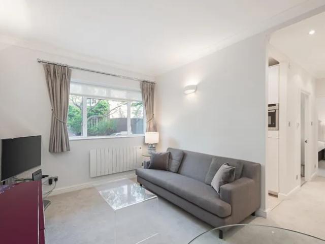 Apartment at Bywater Street, Greater London