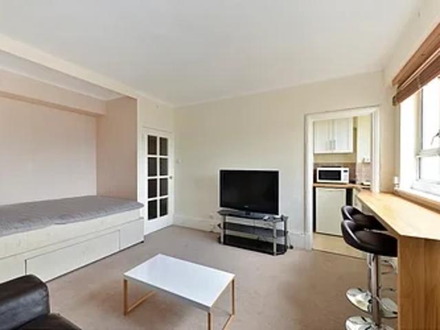 Apartment at Bywater Street, Greater London