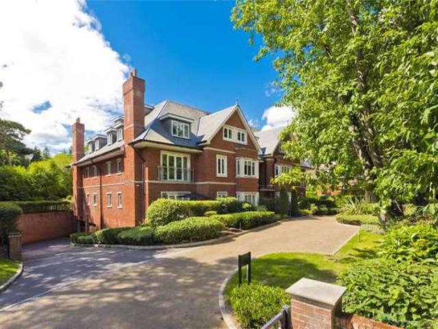 Apartment at Gower Road, Elmbridge