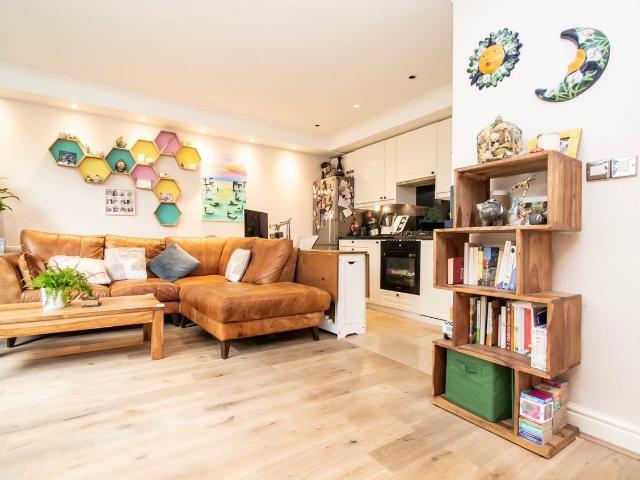 Apartment at Goat Wharf, Greater London