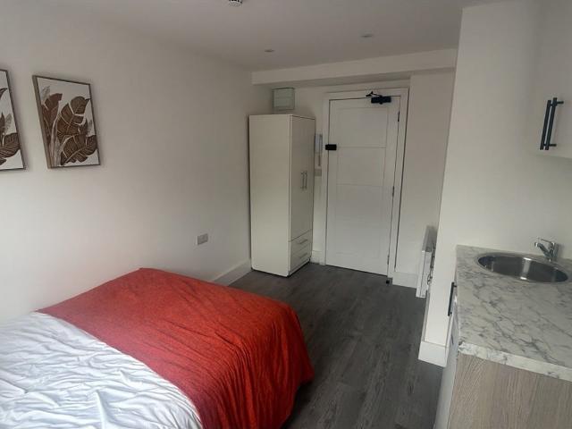 Apartment at Godstone Road, Caterham