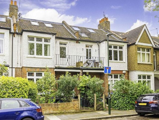 Apartment at Godstone Road, Greater London