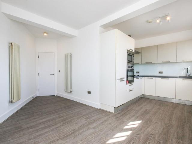 Apartment at Golders Green Crescent, Greater London