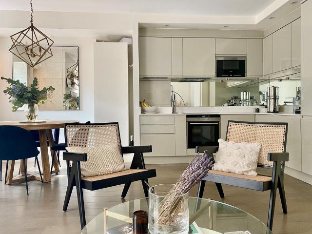Apartment at Goldhawk Road, Greater London