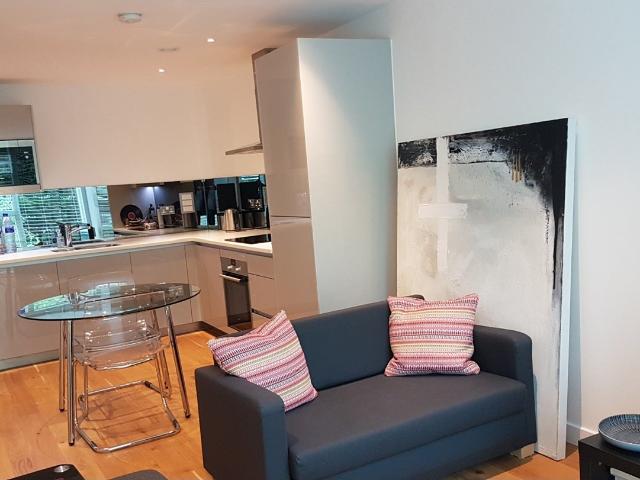 Apartment at Goldhawk Road, Greater London