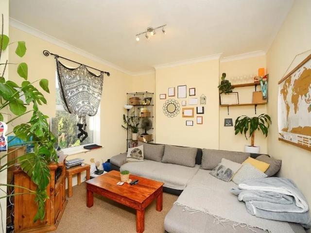 Apartment at Goldstone Road, Portslade by Sea