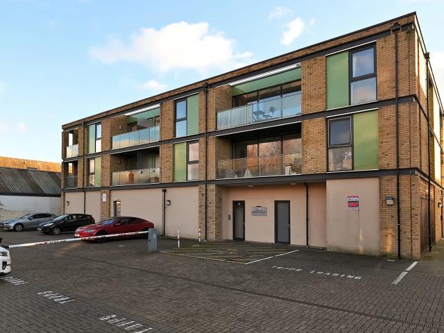 Apartment at Goldsworth Road, Woking