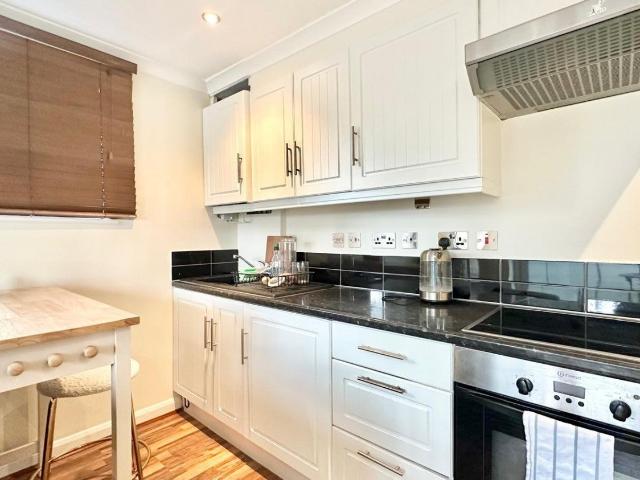 Apartment at Gondar Gardens, Greater London