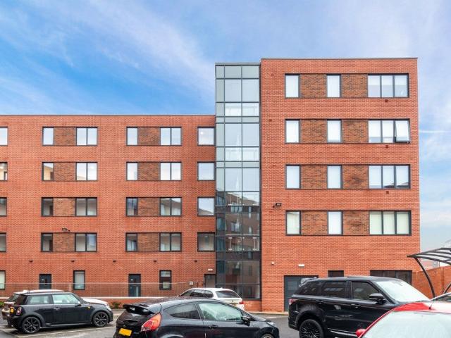 Apartment at Gooch Street North, Birmingham