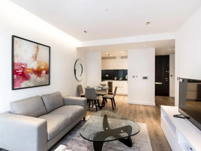 Apartment at Goodman's Yard, City of London