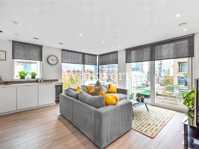 Apartment at Goodchild Road, Greater London