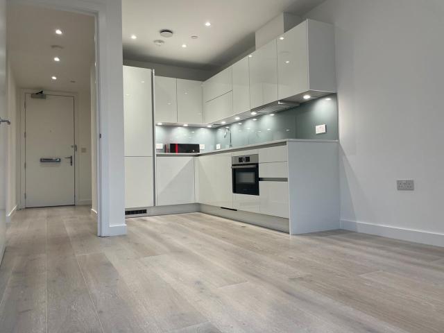 Apartment at Goodwin Street, Greater London