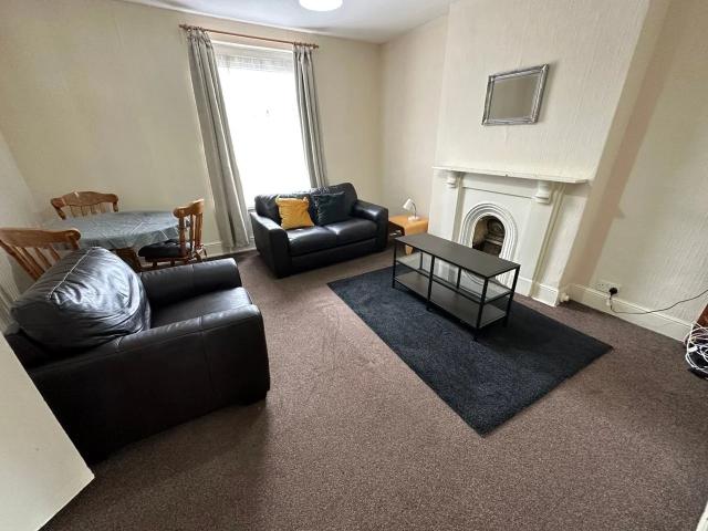 Apartment at Gordon Road, Cardiff