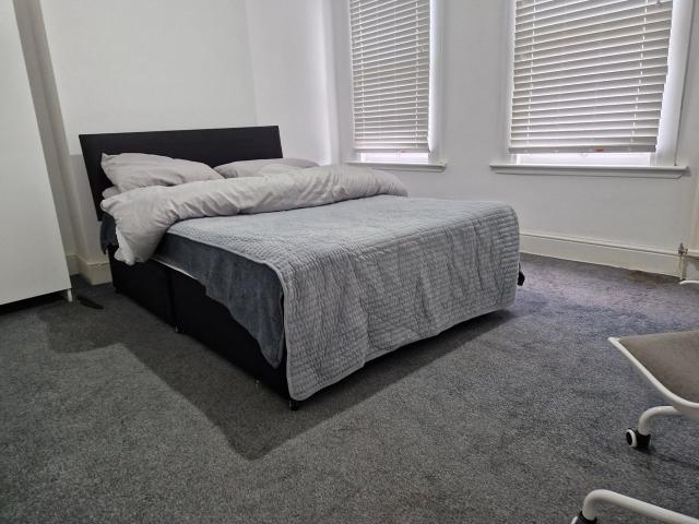 Room at Gordon Road, Gillingham