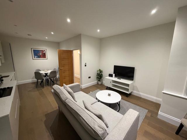 Apartment at Gordon Road, Greater London