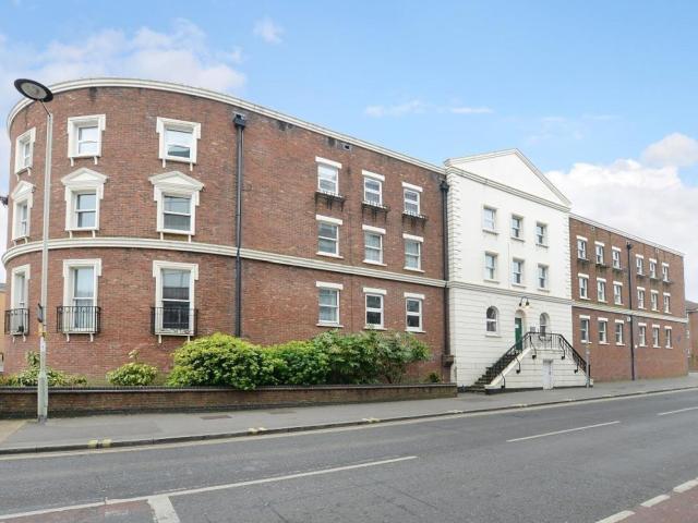 Apartment at Gordon Road, Rushmoor