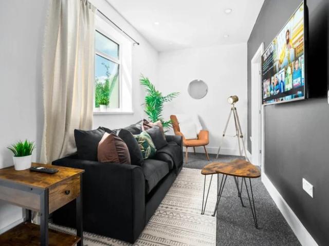 Apartment at Gorsty Hill Road, Blackheath