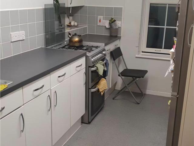 Room at Gosling Way, Greater London