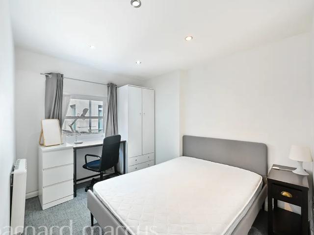 Apartment at Gate Street, Greater London