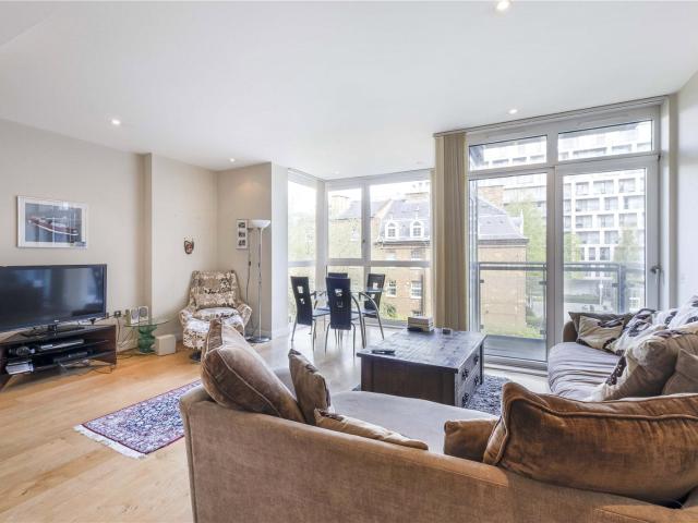 Apartment at Gatliff Road, City of Westminster