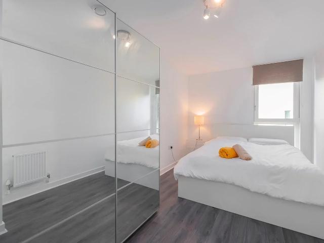 Apartment at Gatliff Road, City of Westminster