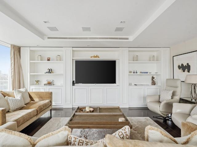 Apartment at Gatliff Road, City of Westminster