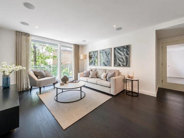 Apartment at Gatliff Road, City of Westminster
